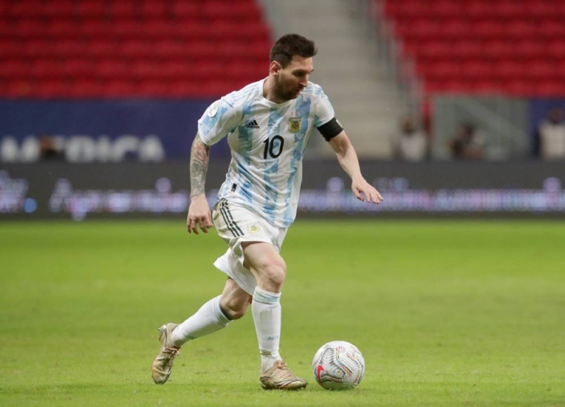 Argentine grandfather, 100, keeps handwritten notes of every Messi goal ...