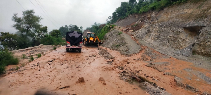 Two-way traffic resumes along Narayangadh-Muglin road section - The ...
