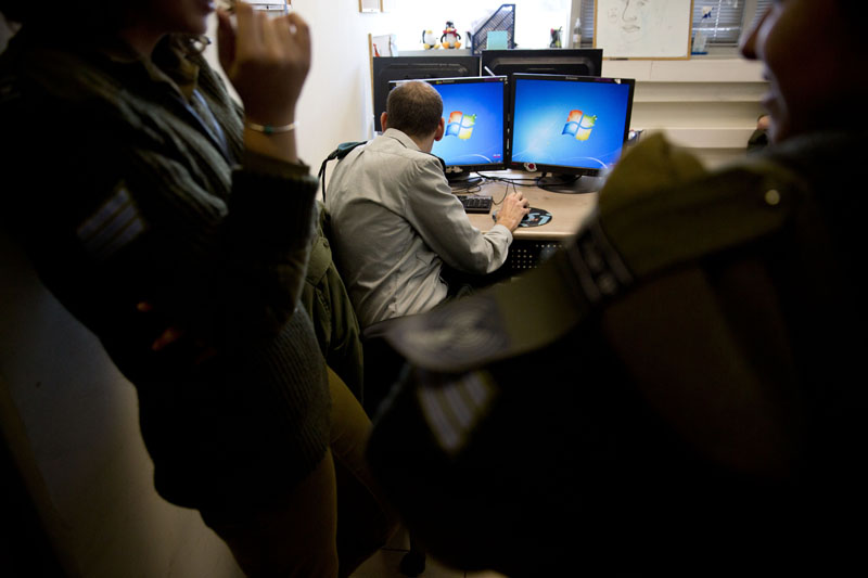 Israel harnesses skills of soldiers on the autism spectrum - The ...