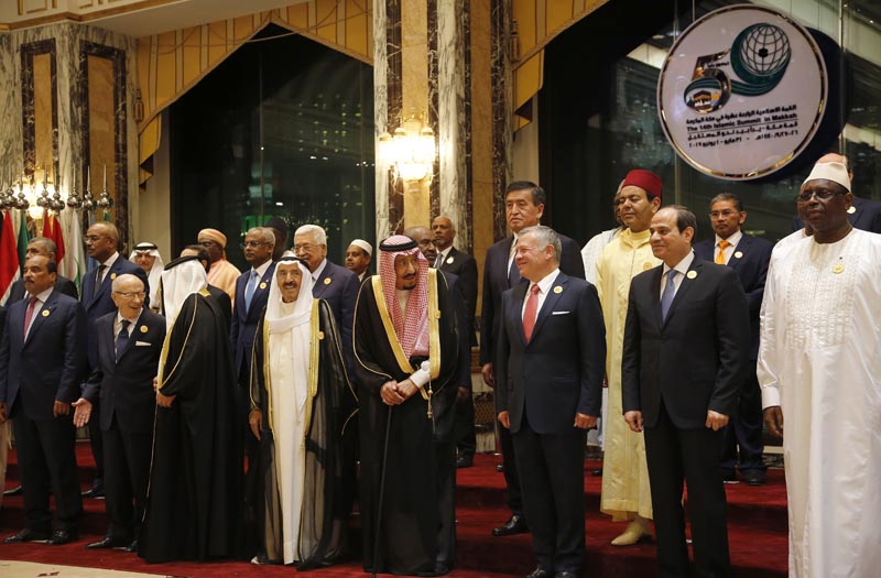 Saudi king slams Iran's 'terrorist acts' at Islamic summit - The ...