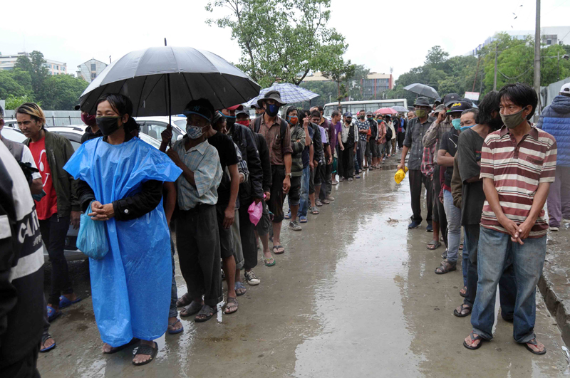 In Pictures: People queue up for food - The Himalayan Times - Nepal's ...